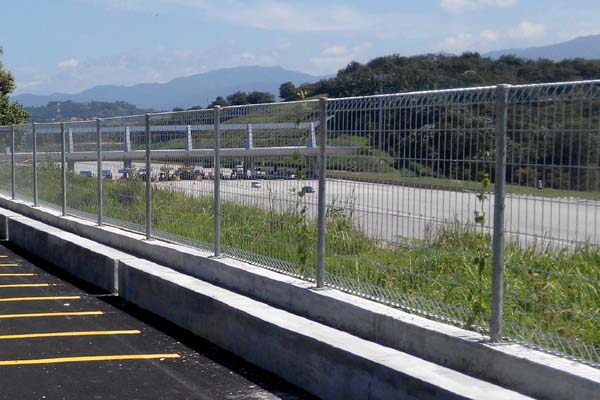 EMU Welded Wire Steel Grille | Engtex Metals Utara